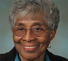 UW Tacoma Honors Dr. Rosa Franklin With 2019 Dream Award | News ...