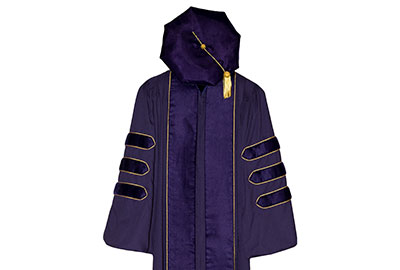 Cap and Gown | Commencement | University of Washington Tacoma